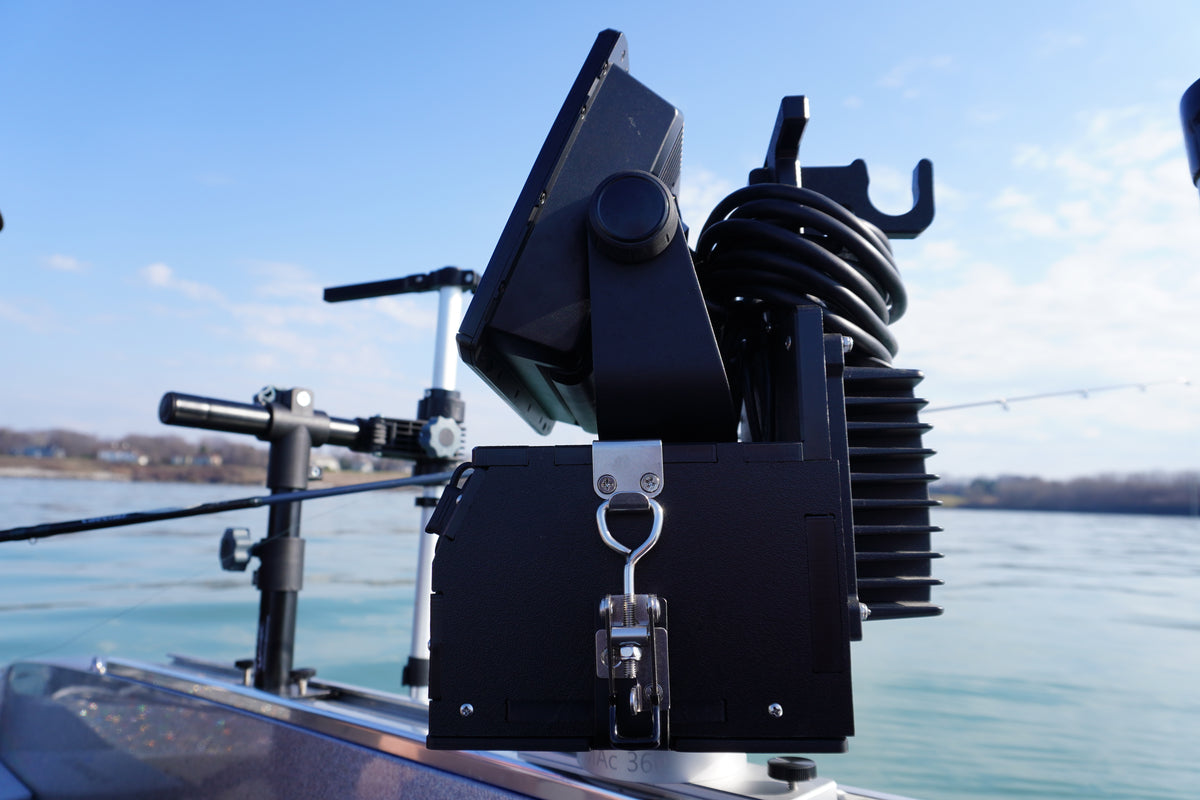 HD Shuttle Docking System – Summit Fishing Equipment
