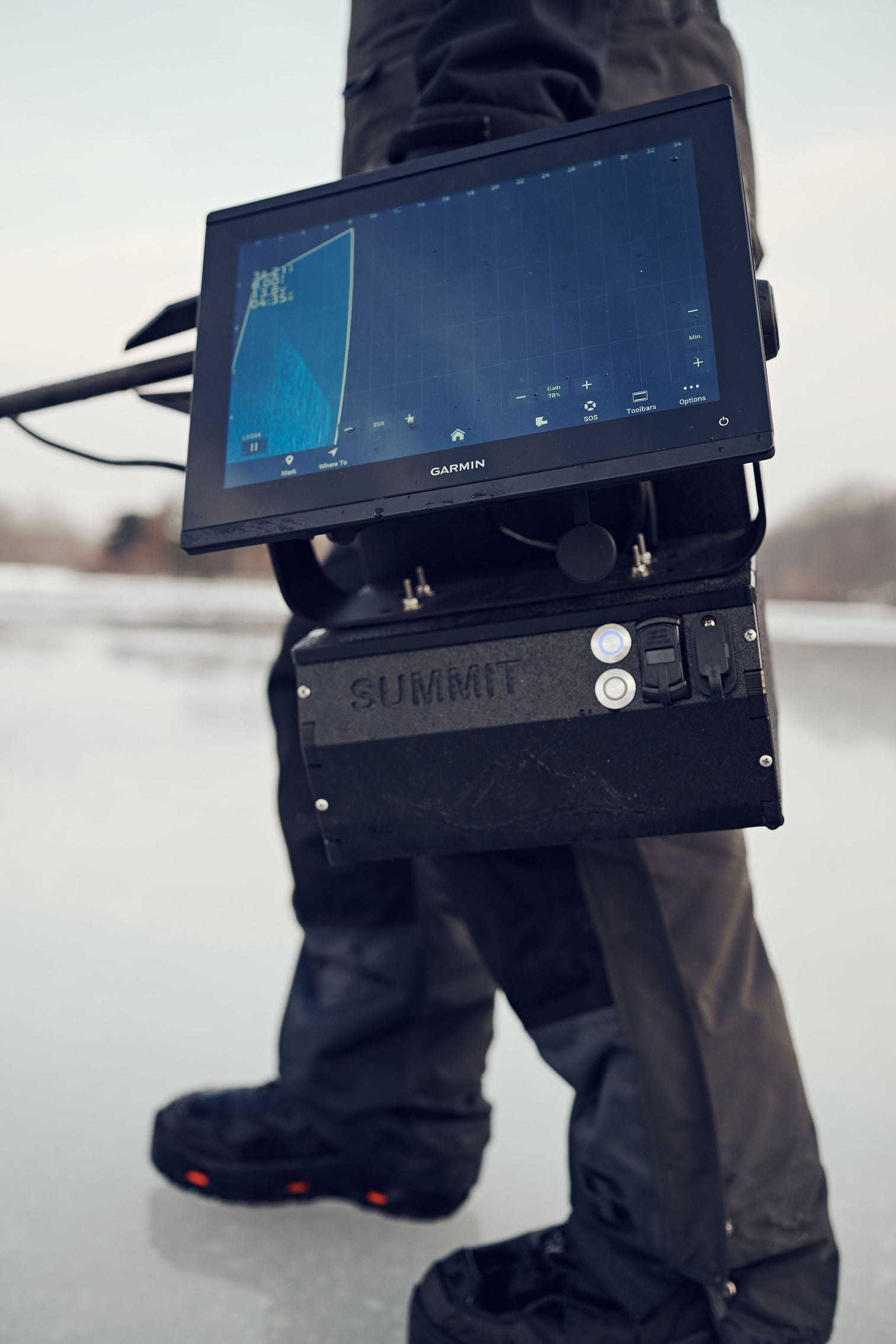 Summit Shuttle | Garmin, Lowrance and Humminbird Sonar Mount | Summit ...
